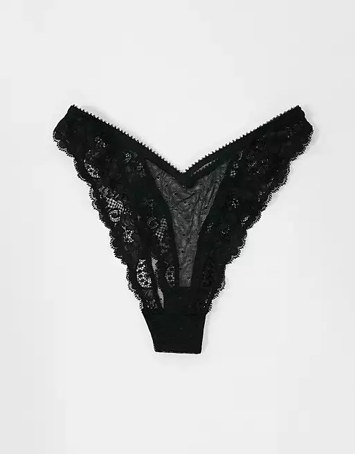 Wọ wọn ni 2021 - ohun orin buburu: awọn panties ti o ga tẹlẹ. Ati kini lati ropo wọn 1015_5