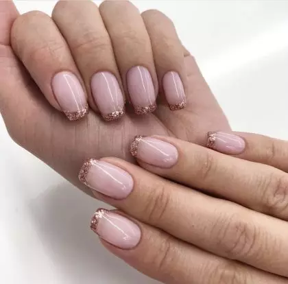 6 ideas para a manicura que serán apropiadas e despois das vacacións 11898_2