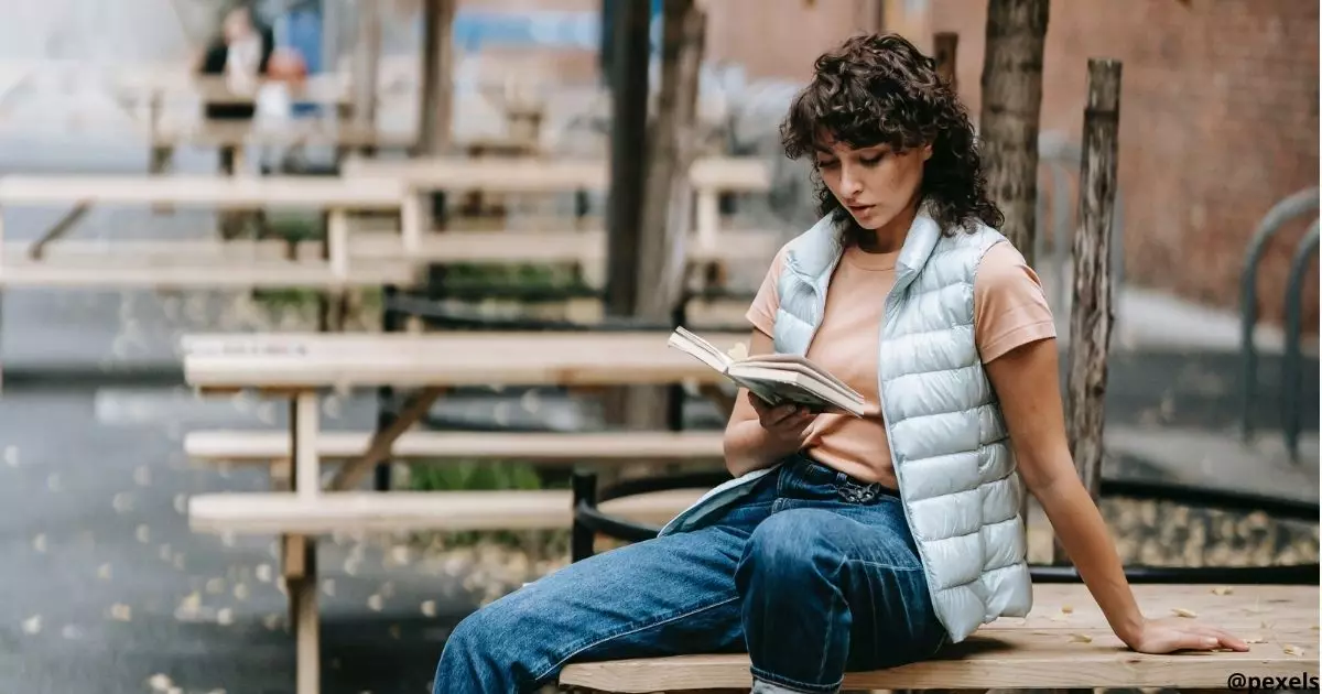 7 sterke boeken over wat er gebeurt met een vrouw die van haar man loopt