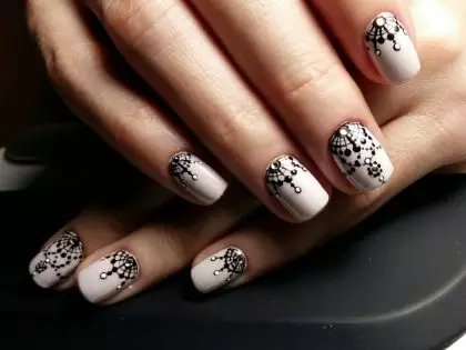 7 idéias lindos de manicure para quem tem unhas curtas 17566_4