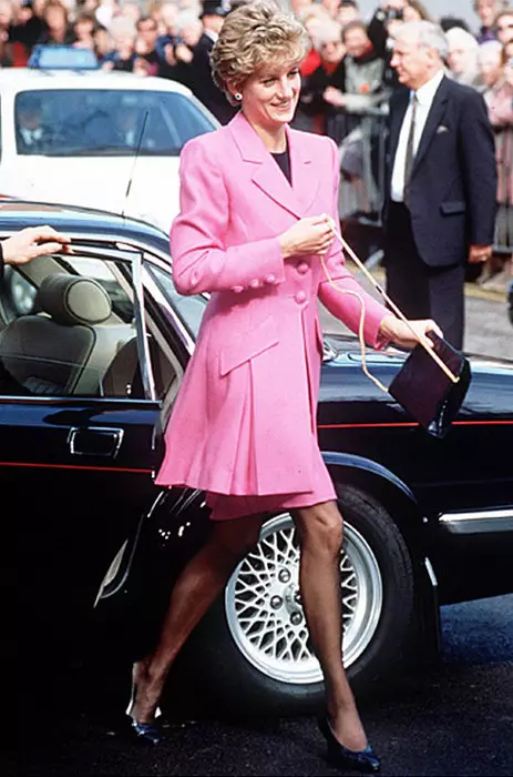 Princess Style: 13 Diana attēli, kas ieradās stāstā 19541_13