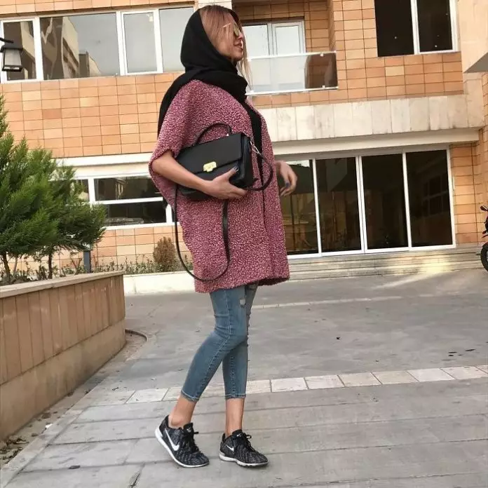 25 ata o Iranian Street Foali o loʻo faʻaleagaina au stereotypes 21725_22