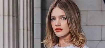 脆弱的Natalia Vodyanova無法掩蓋寬鬆的衣服的數字 24316_1