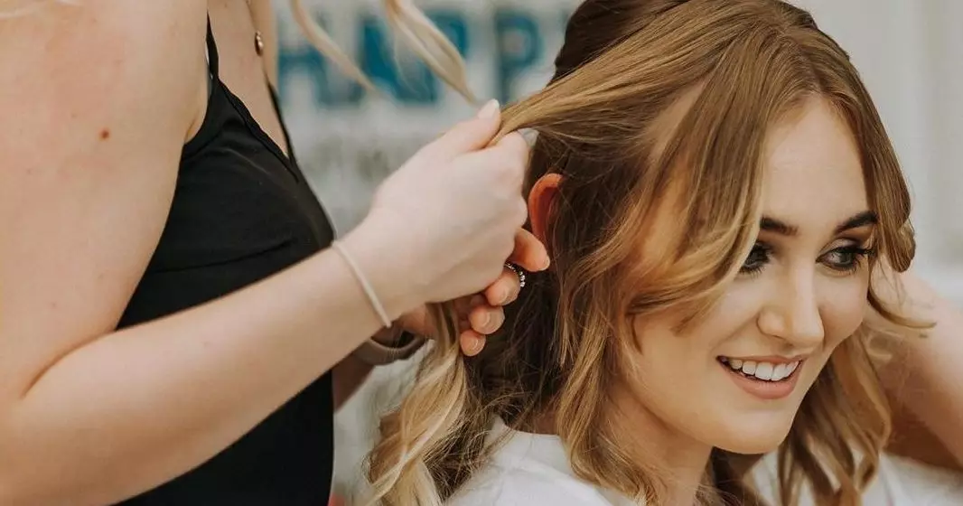 5 frasa pendandan rambut, yang mana ia jelas - dari salon yang anda perlukan untuk membawa kaki