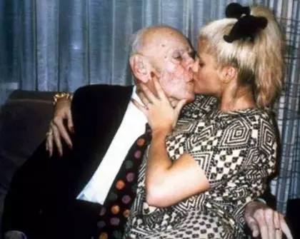 Aos 27 anos, saiu pelo bilionário de 90 anos, mas morreu sozinho. O destino de Anna-Nicole Smith 2543_4