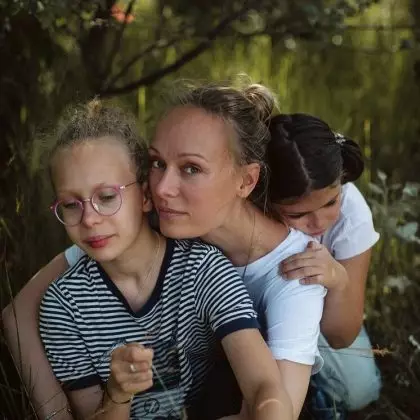 43-jarige Olga Lomonosov. Wat eindigde de roman met Mashkov en waarom niet met zijn kinderen trouwen 532_5