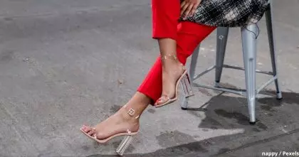 6 paia di scarpe alla moda per l'estate 2021, in cui non si vergogna di andare al lavoro