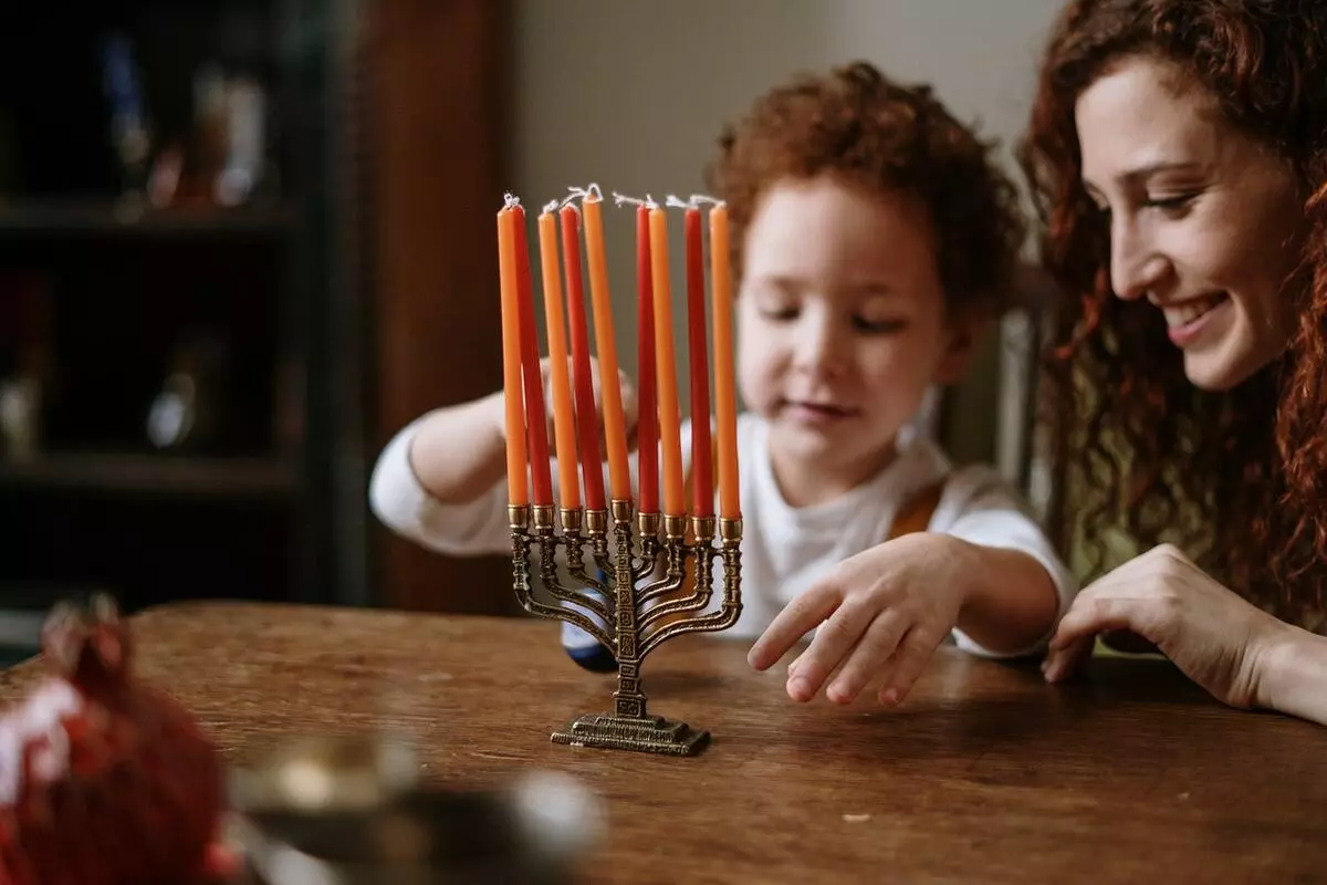 5 regels van Joodse ouders, zodat de kinderen genie groeien