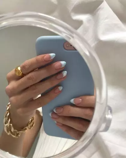 Manicure elegante para o verão 2021. Nós mostramos o que parece e como fazer mais 873_8